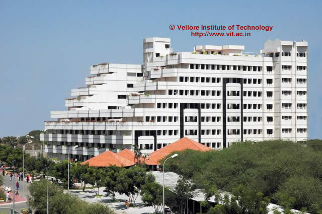 VIT University Photos, Pictures for VIT University, Vellore, Tamil Nadu - Agarum